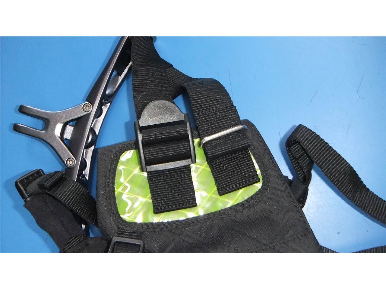 Neil Pryde Neil Pryde Seat Harness Xs windsurfing accessorie for sale